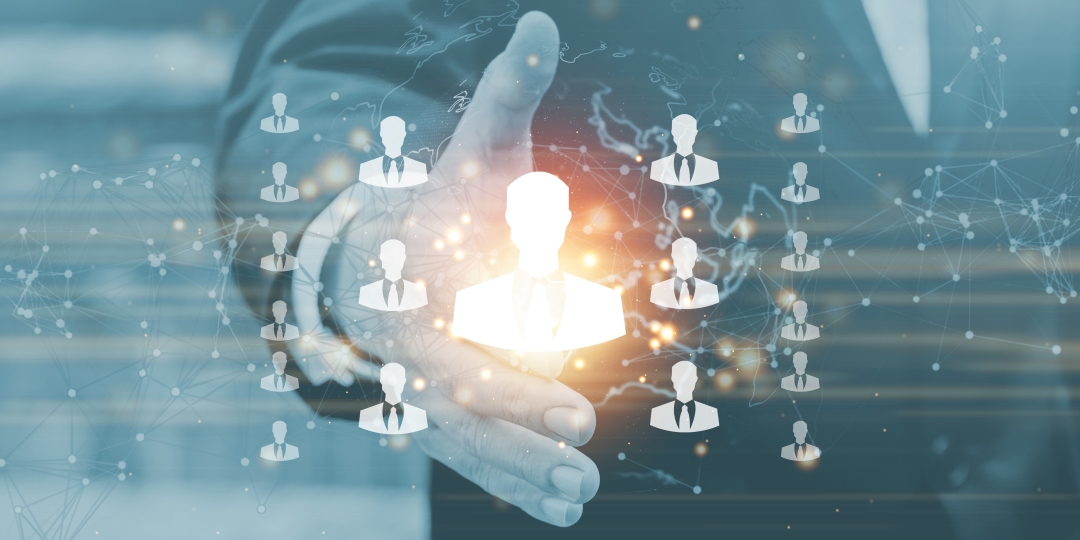 Soluções de RH: como escolher para a sua empresa? - QRpoint